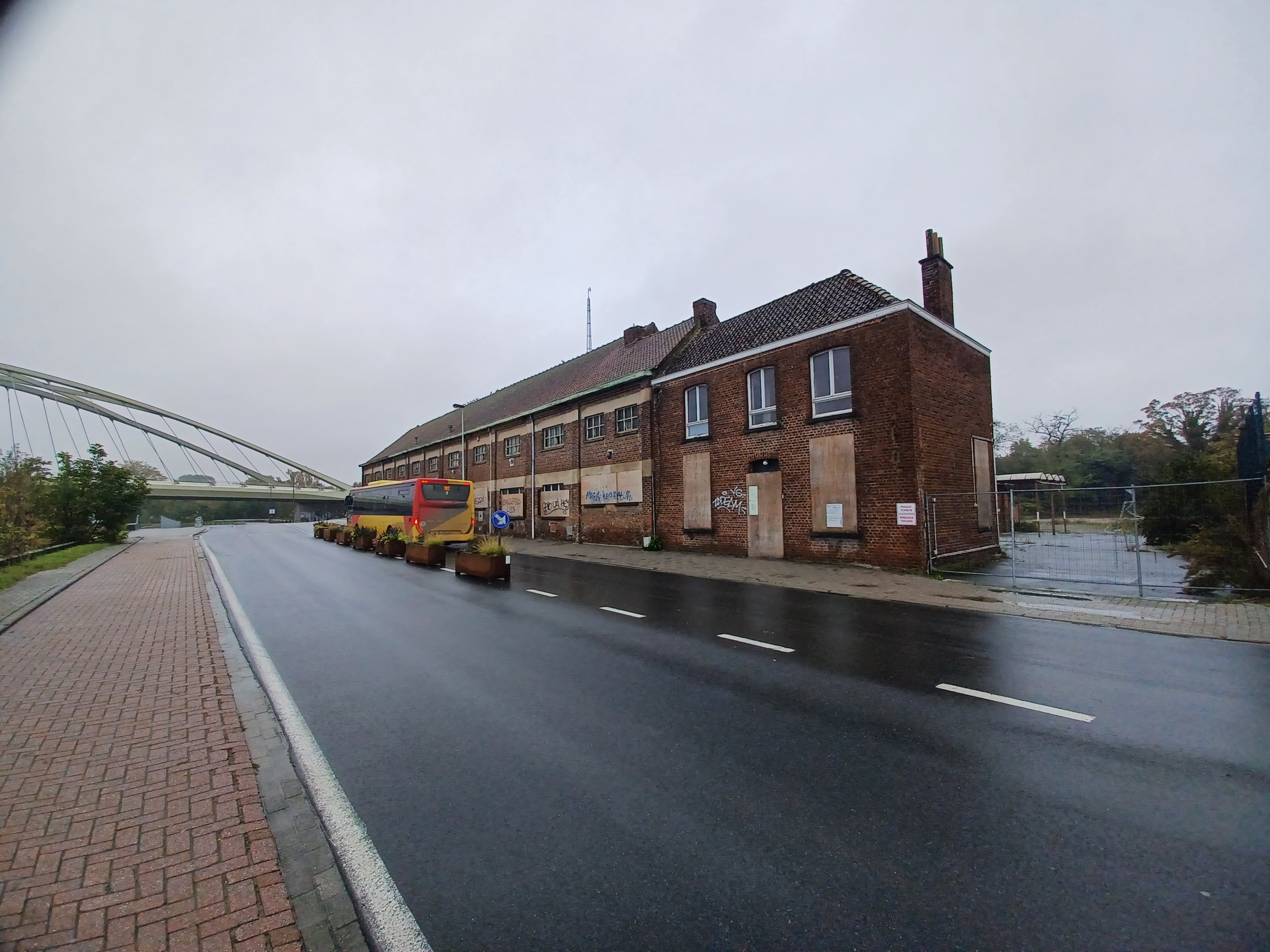 Oud stadsmagazijn maakt plaats voor nieuwe parking | Stad Halle